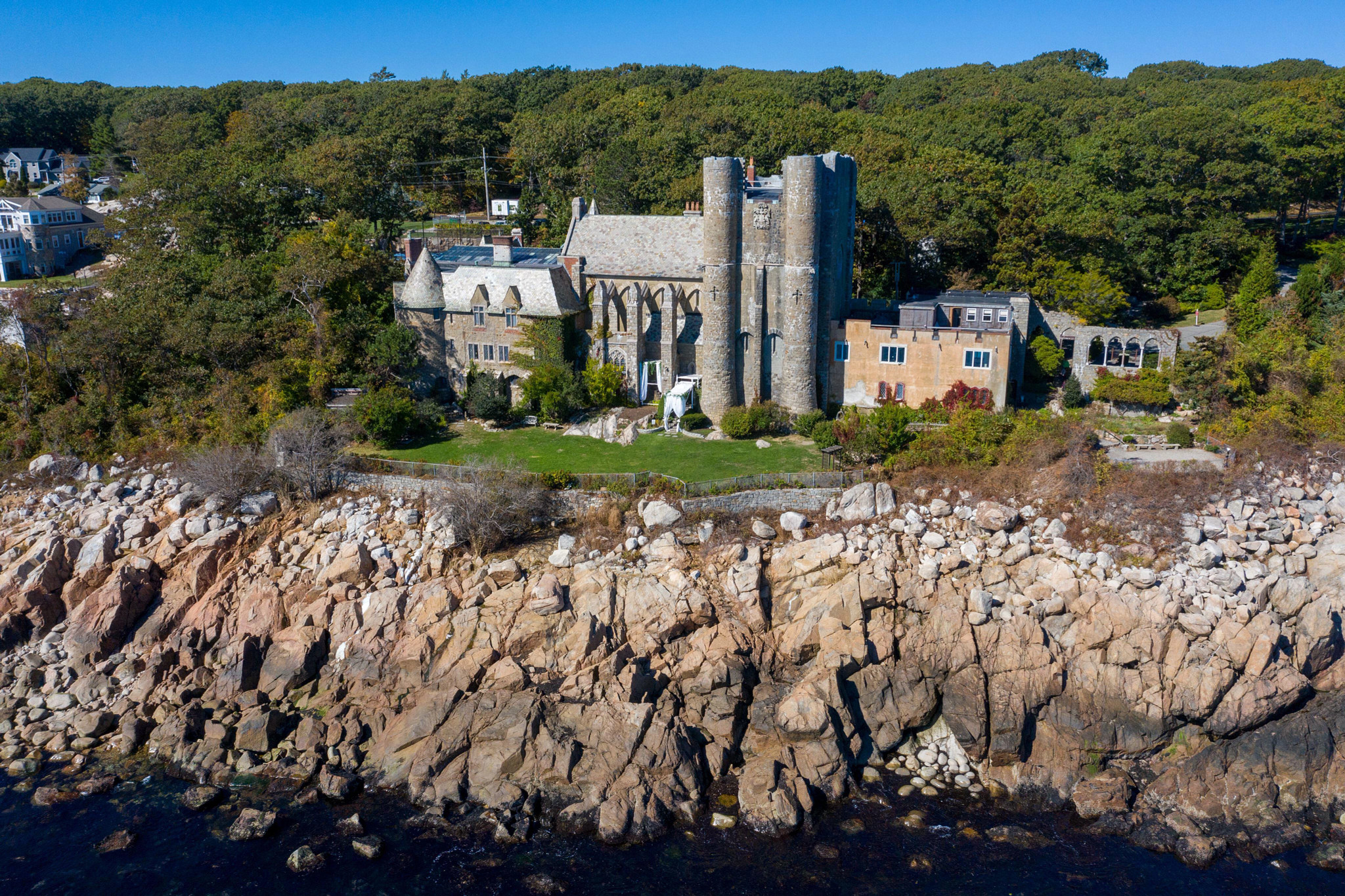 Mes del Orgullo 2024: maneras de celebrarlo en EE.UU.